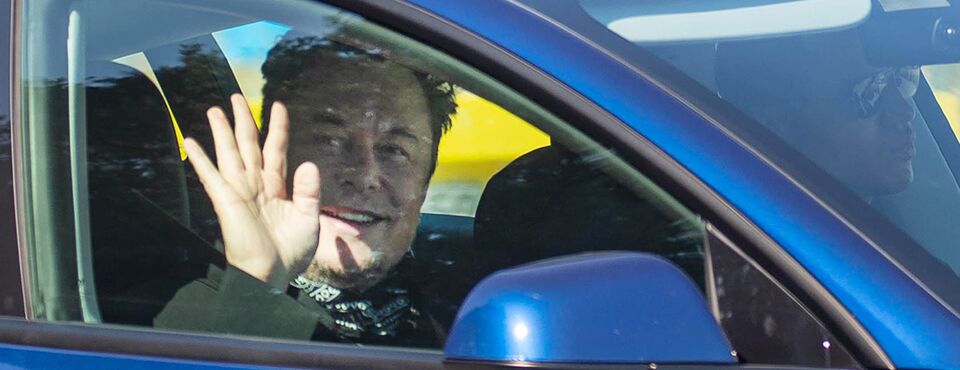 Musk Gets Court to End Tesla ‘Toxic Workplace’ Shareholder Suit