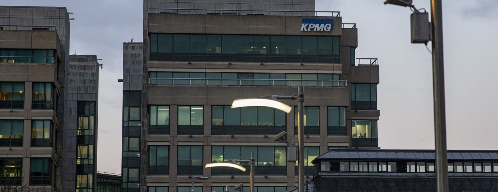 Wake Up Call: KPMG Launches Standalone Irish Law Firm